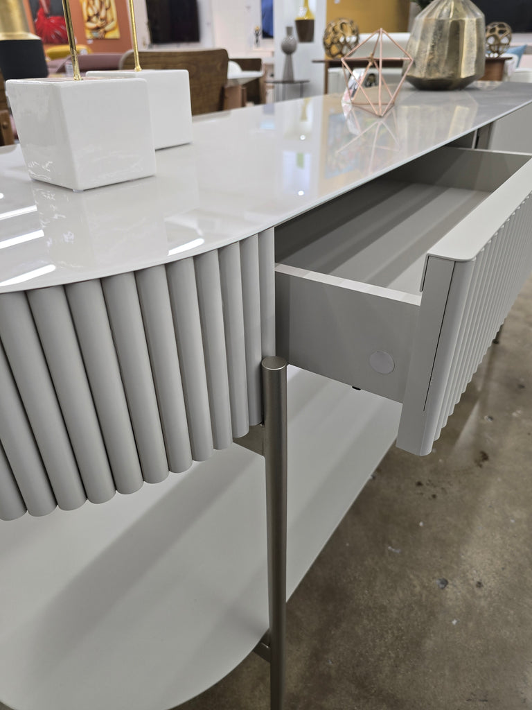 124302 LINE Sideboard 70.9" (1.8m) Off White/Champagne – Ambiente Moderno